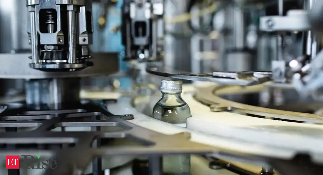 Top 5 business trends in the manufacturing sector - Lessons and way ...