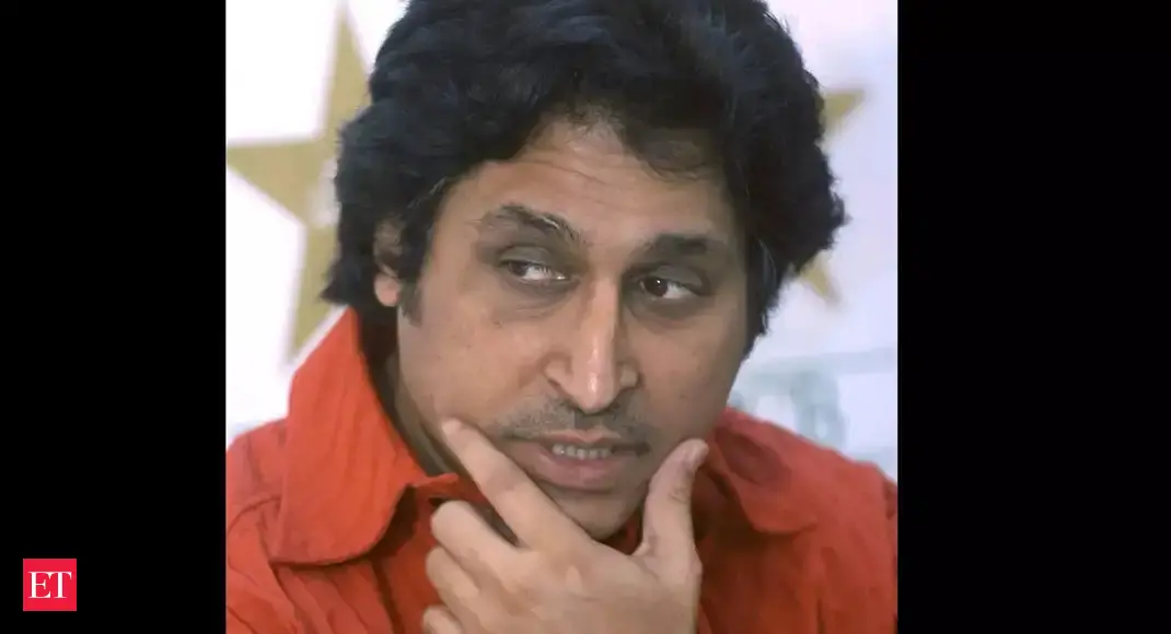 Ramiz Raja Set To Become Pakistan Cricket Board Chairman The Economic