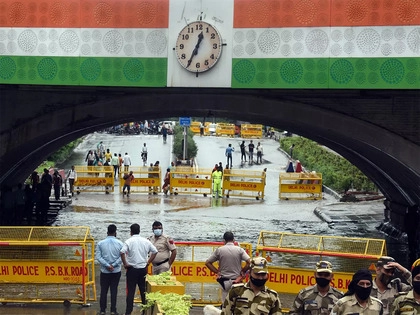 An iconic Delhi underpass highlights India's failings in public policy | EntryIndia