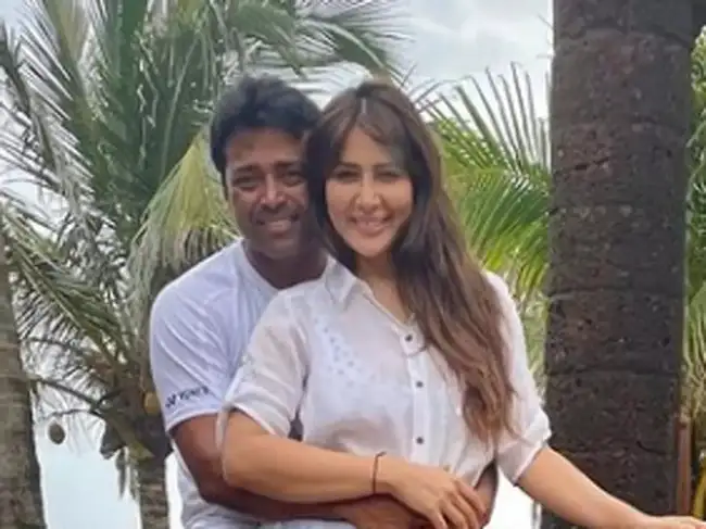 Call it 'magic': Kim Sharma, Leander Paes just made their relationship ...