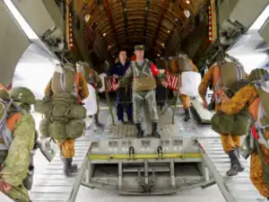 indian army: Indian Army conducts combat free fall, special heliborne ...