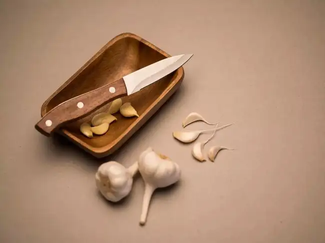 In 1918, people dropped whisky into their noses to treat Spanish flu ...