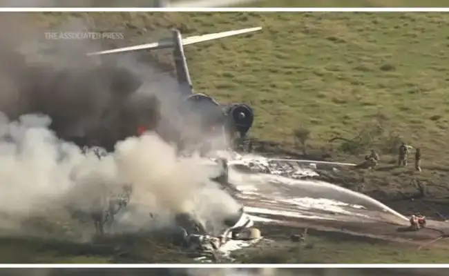 No major injuries after plane runs off Texas runway, burns - The ...