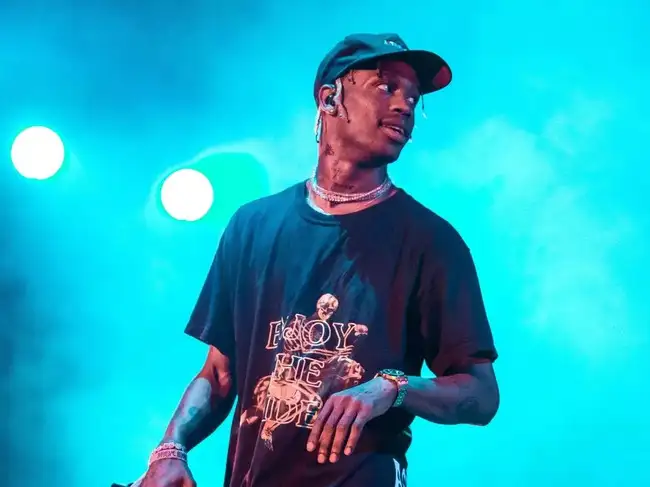 Before the Astroworld concert tragedy, it was Travis Scott’s ‘raging ...