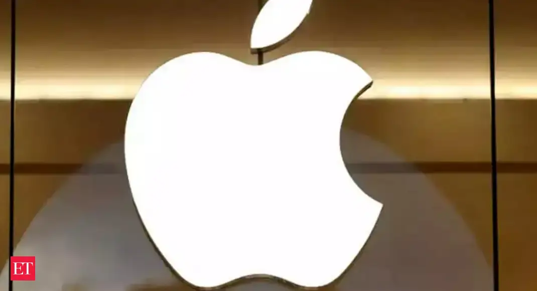 Apple becomes first company to hit $3 trillion market value - The Economic Times Video | ET Tv
