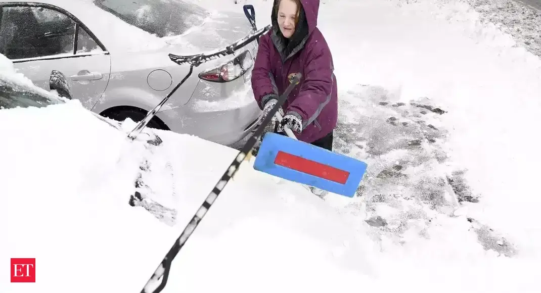 Last monster blizzard was 44 yrs ago - US East Coast hunkers down for ...
