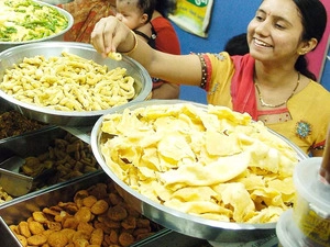 Indians turn to snacks for meals, seek convenience and comfort over ...