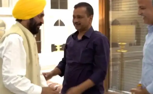 Bhagwant Mann Kejriwal meet: Bhagwant Mann to meet Kejriwal in Delhi - The Economic Times