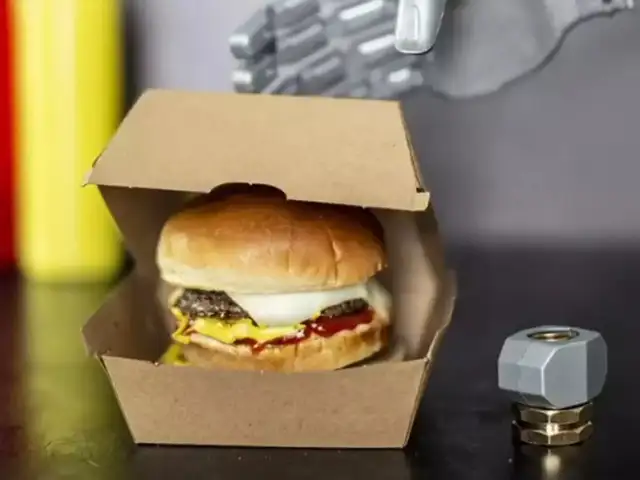 World’s first-ever burger vending machine launches in New Jersey ...