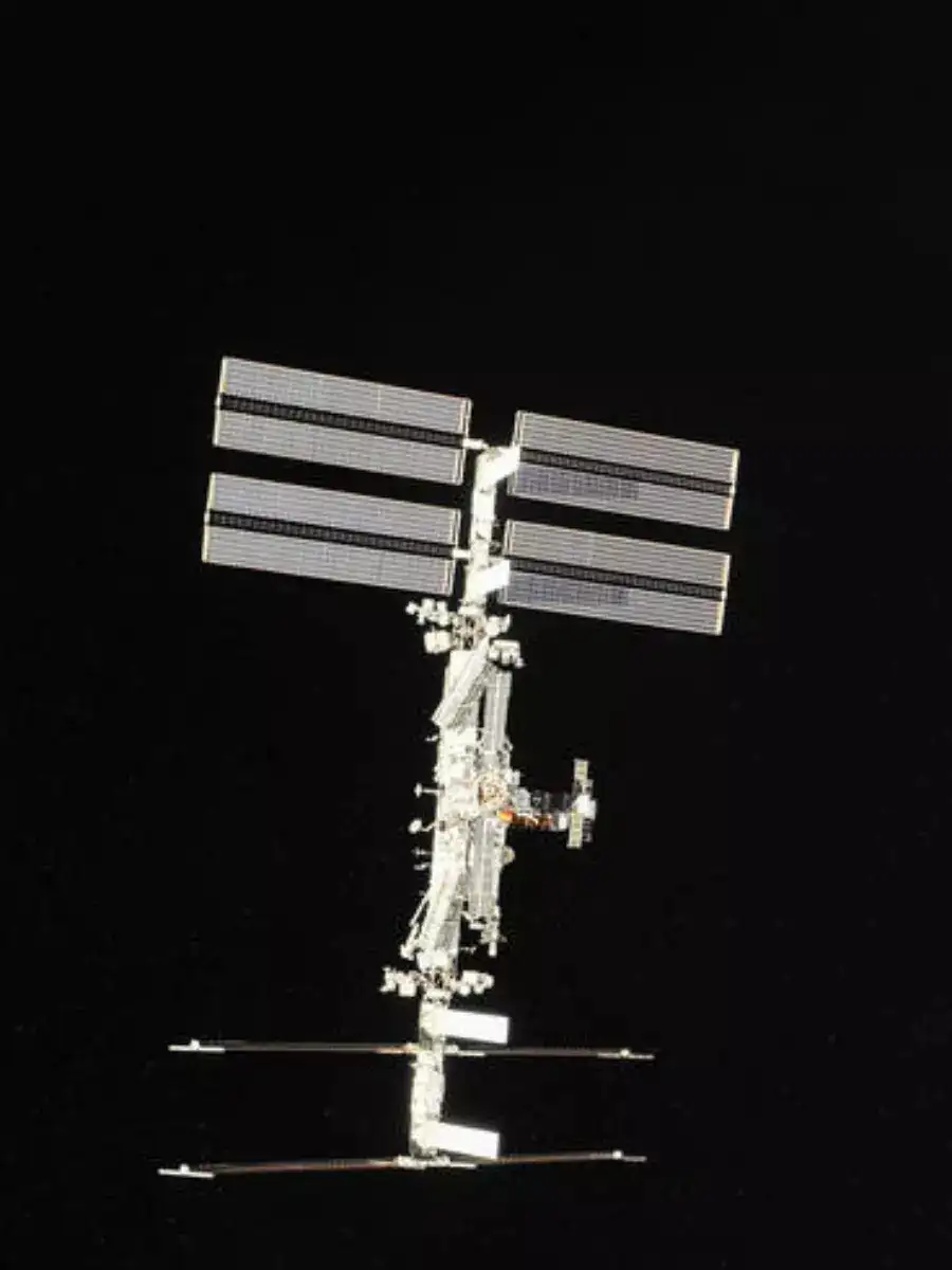 International Space Station : First private astronaut mission to ISS ...