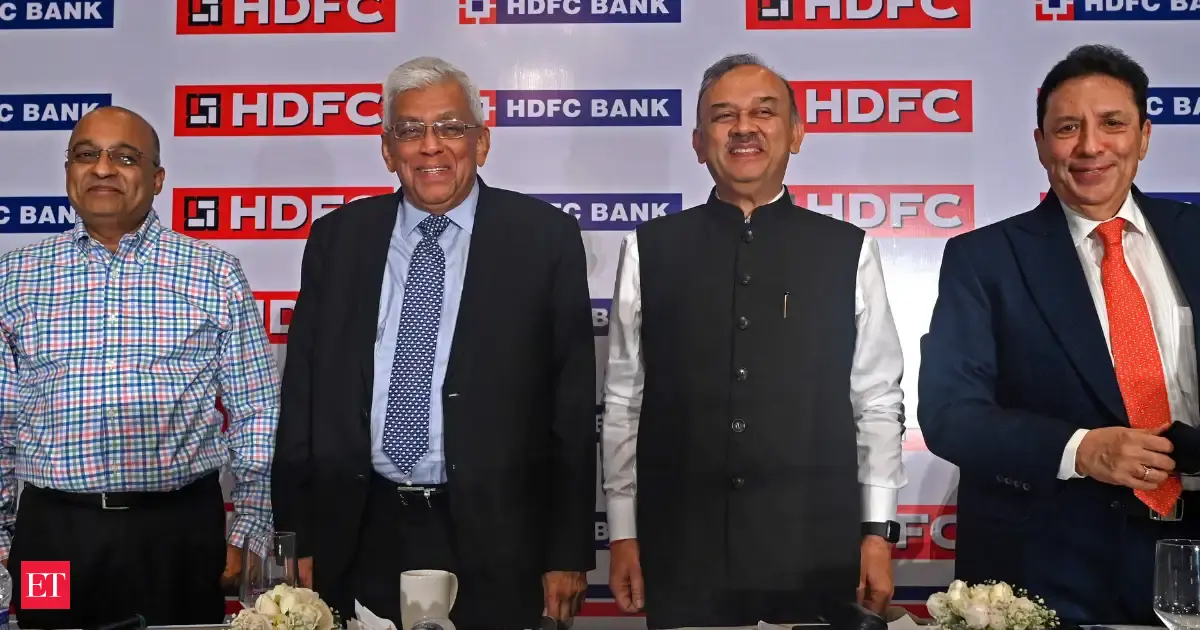 HDFC Bank News: HDFC Bank petitions RBI to transfer stake from HDFC ...