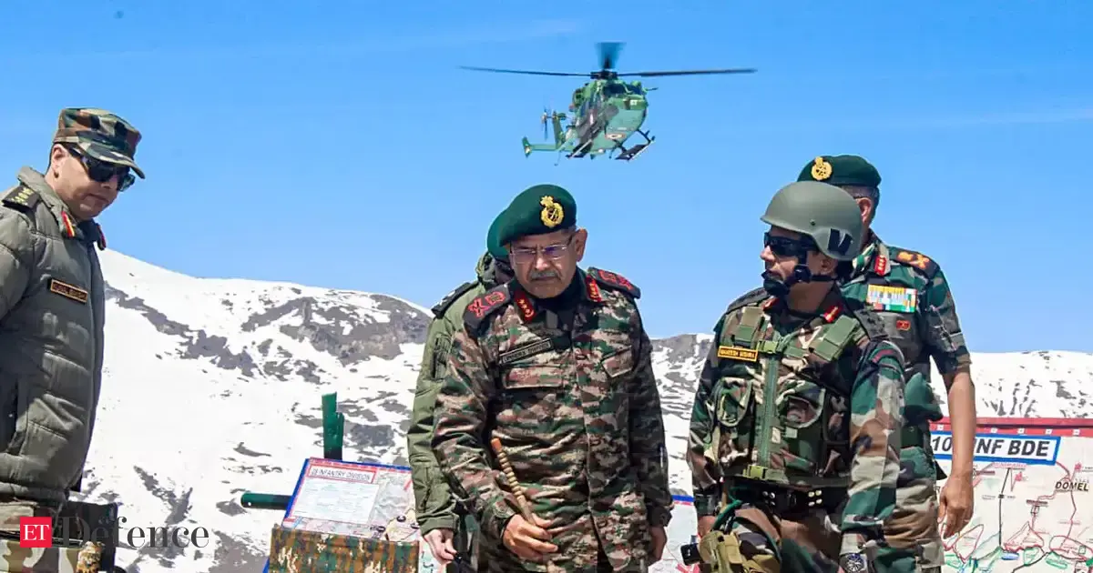 rajouri: Northern army commander reviews security situation in Rajouri, Poonch - The Economic Times