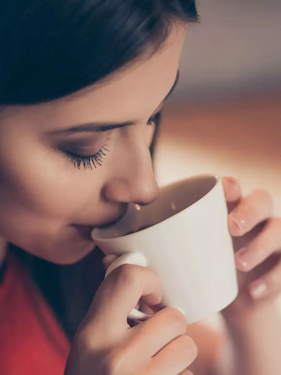 tea drinking myths: Busting popular myths about tea drinking ...