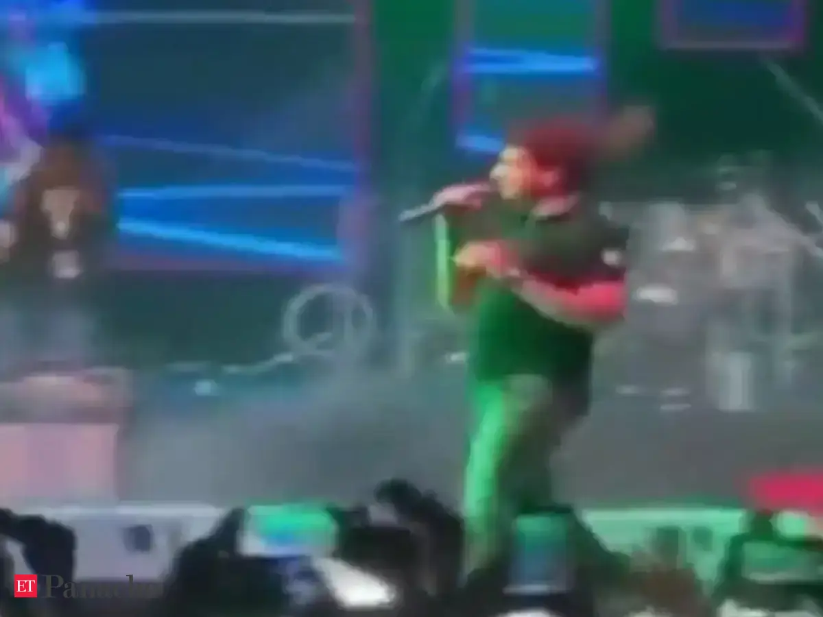 KK Death Video: Watch: Last performance by KK before his sudden death ...