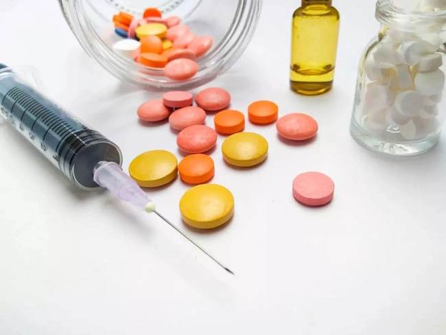 Pills or injections? Pharmaceutical scientist explains science behind ...