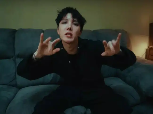 J Hope News: J-Hope, the sunshine of BTS, embraces his dark side in new ...