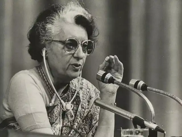Indira Gandhi - October 31, 1984 - From Shinzo Abe To Benazir Bhutto ...
