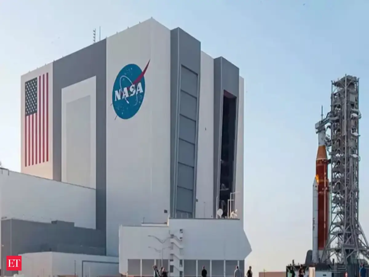 NASA News: NASA plans to bring back Mars rock samples to Earth in 2033 ...