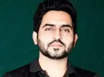 option trader: ETMarkets Trade Talk: Indore trader who turned crorepati by selling options ...