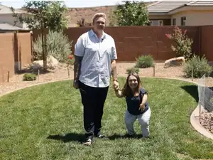 us couple: Watch: 3 feet height difference earns US couple Guinness ...
