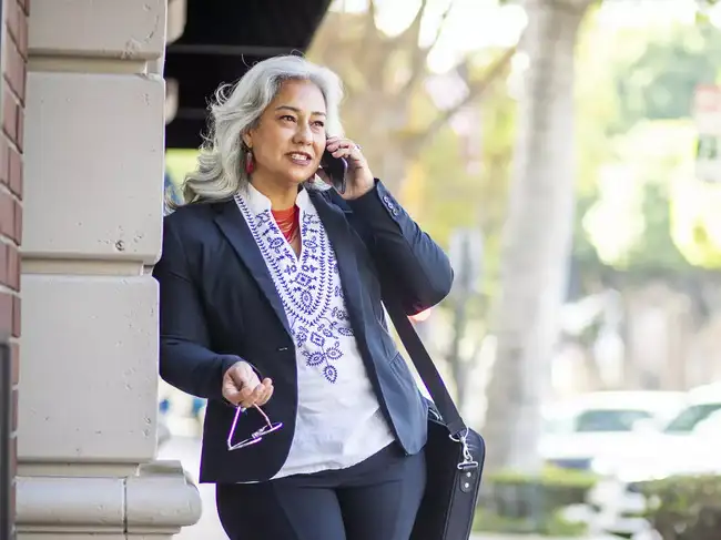 Double standards? When society judges women's greying hair & mom-bods in the harshest way - The ...