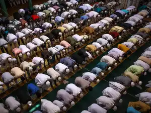 Pasmanda Muslim leaders seek clarity from ‘secular’ parties - The ...