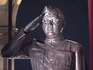 netaji statue: 'Netaji' sits in India Gate canopy vacated by King ...