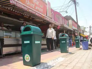 india cleanest city: Indore adjudged cleanest city for 6th time in a row, Surat retains 2nd ...