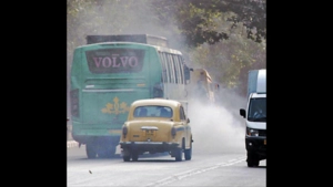 Old vehicles plying on roads will be impounded and scrapped: Delhi govt ...