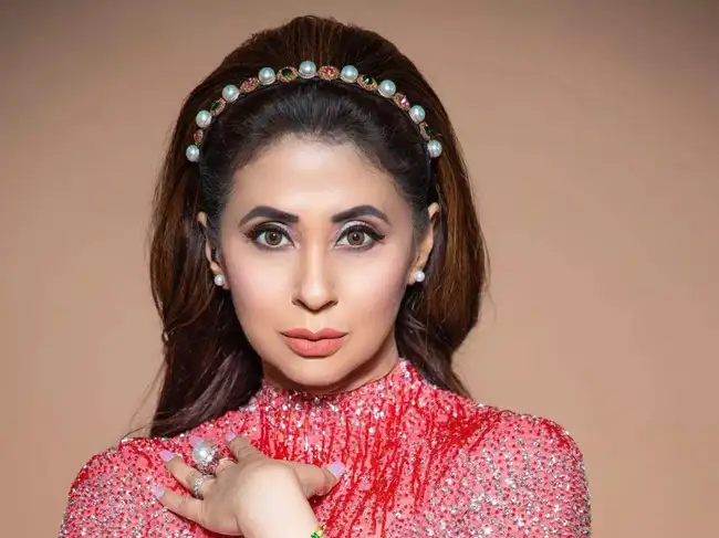 Urmila Matondkar sets OTT debut with thriller series 'Tiwari' - The ...