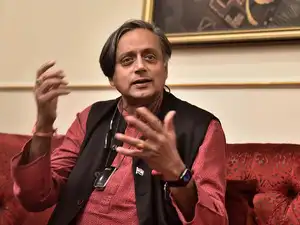 After PCC chiefs back Mallikarjun Kharge, Shashi Tharoor lobs CEA guidelines at Madusudan Mistry ...