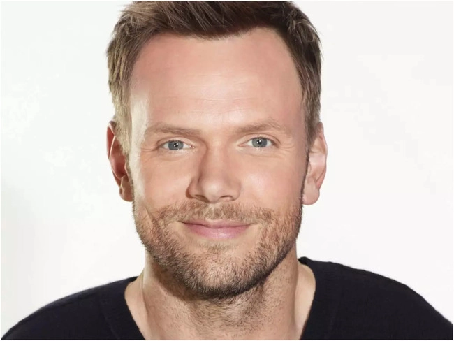 Joel McHale to headline Fox comedy series 'Animal Control' - The ...