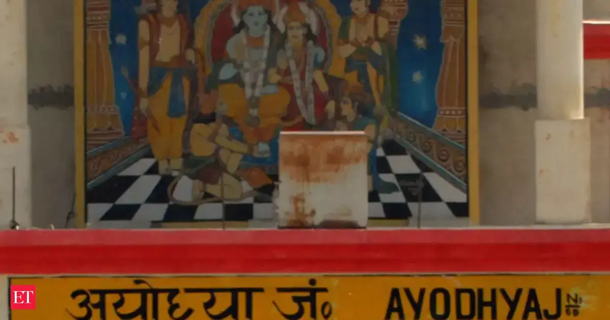ayodhya ramayan gates: 'Ramayana gates' being built in Ayodhya to ...