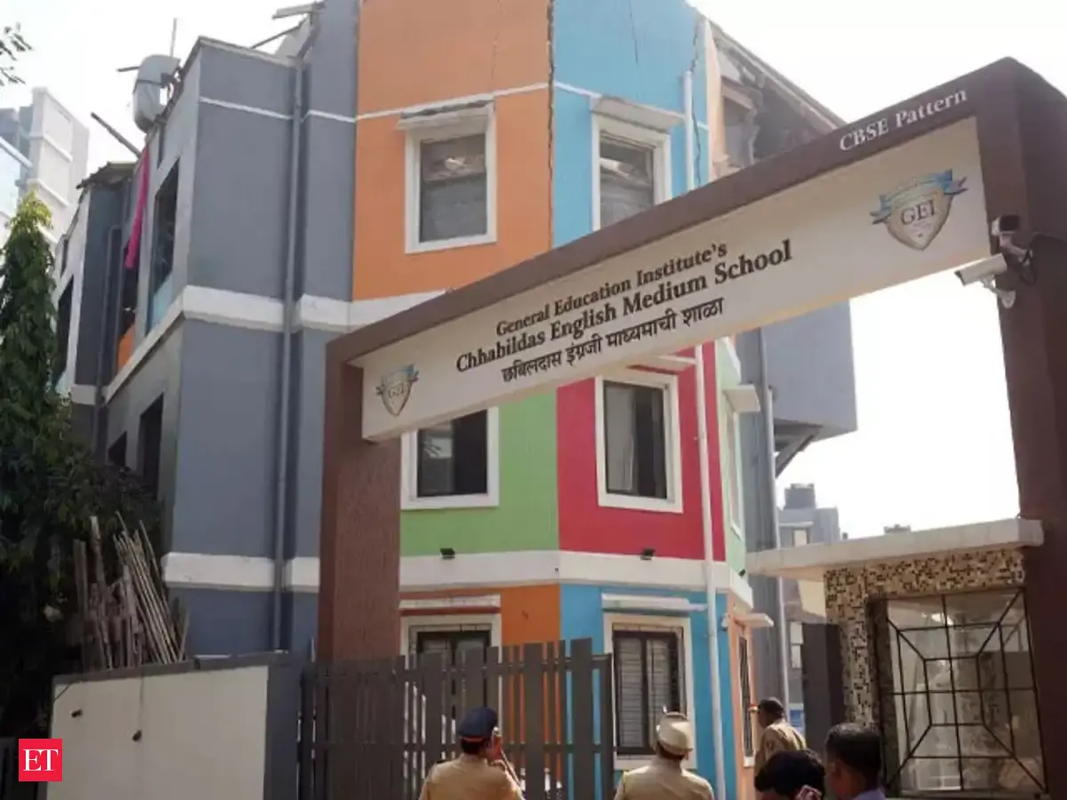 dadar school fire: Mumbai: Massive fire breaks out at a school kitchen ...