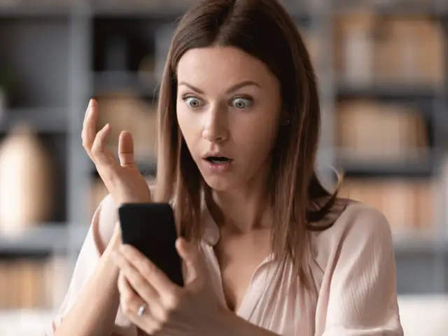 Don't scan the QR code to receive money - Online fraud: Do you often ...