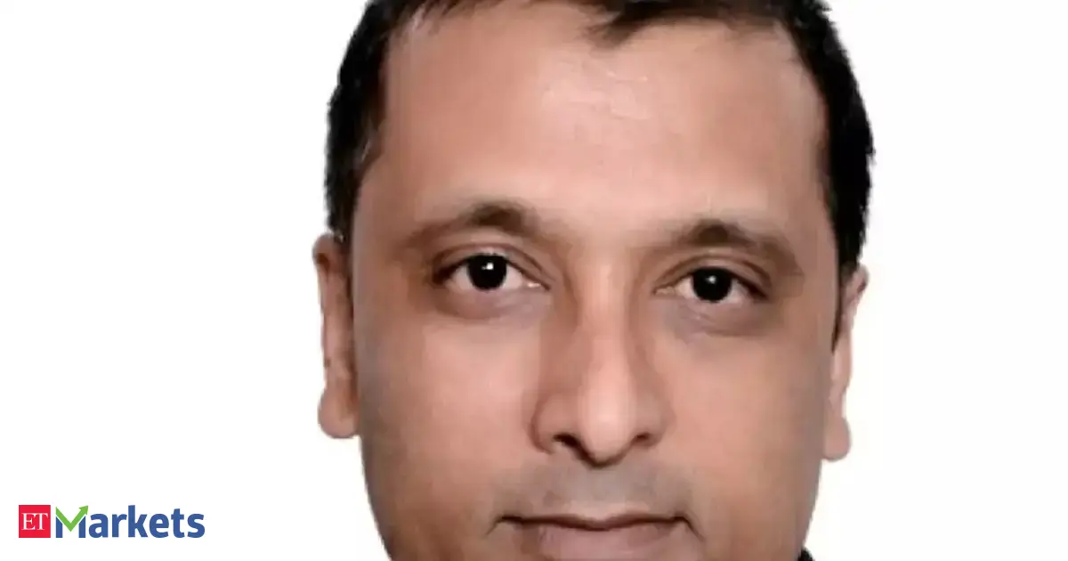 Niteen Dharmawat | Aurum Capital: Stay loaded with good stocks or may ...