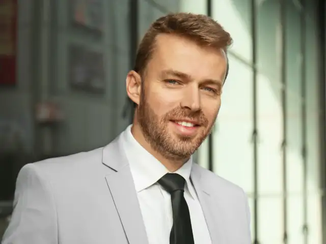 Consider these colours to wear for a successful interview - Which ...