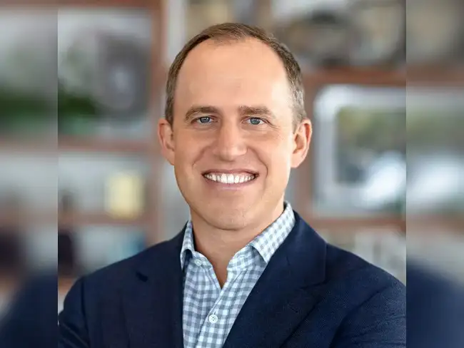salesforce bret taylor: Salesforce's Bret Taylor steps down as co-CEO ...