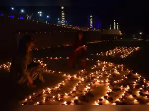 Karthigai Deepam 2022: Here are some wishes and messages you can send ...