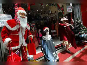 Walmart Christmas Hours 2022: Is Walmart open during Christmas? Know ...