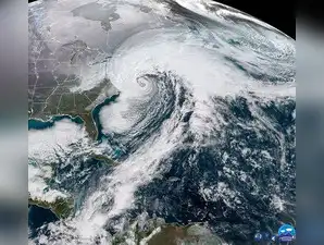 Bomb Cyclone Formation: ‘Bomb Cyclone’: What is it and how is it formed ...