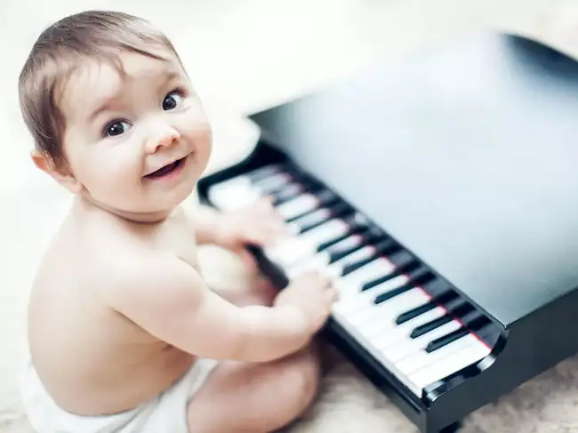 music: Paint me happy! Pleasant music soothes newborns, reveals new ...