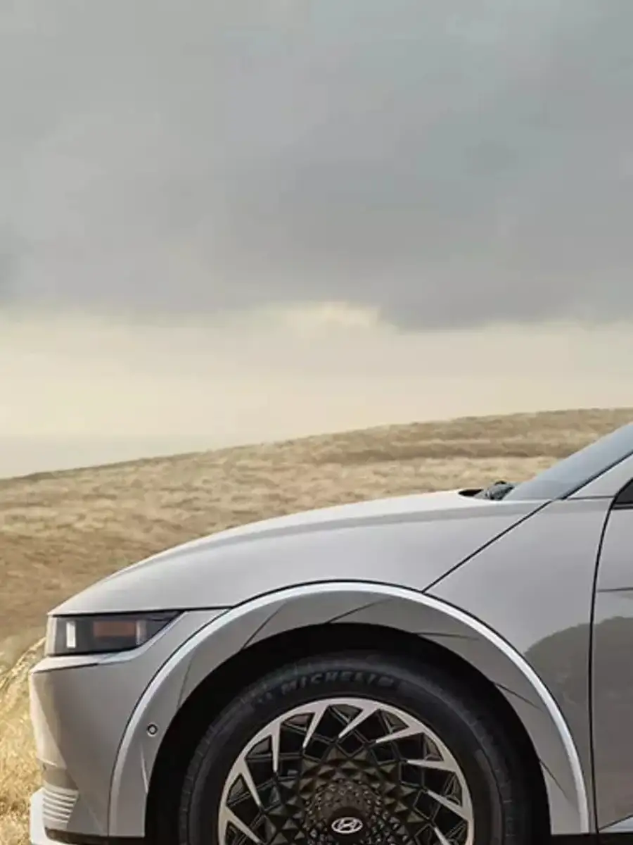 Hyundai launched the all-electric SUV IONIQ 5 starting at ₹44.95 lakh ...