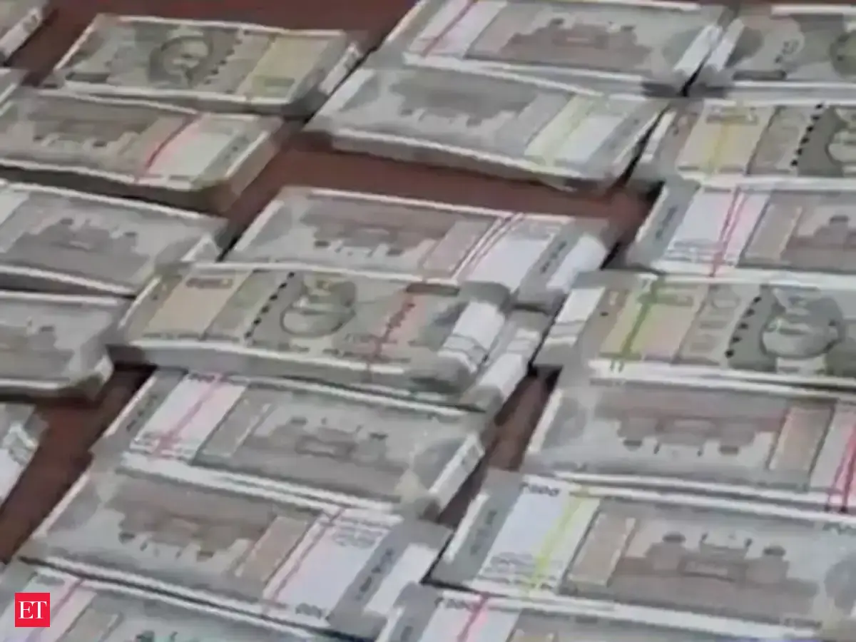 fake cash: Gujarat: Fake Indian currency of over Rs 4.5 crore face ...