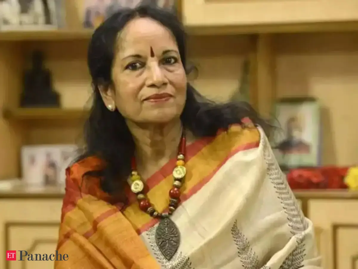 Legendary singer Vani Jairam found dead with bruises on forehead ...