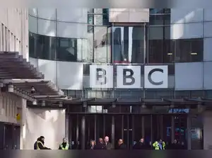BBC Staff Evacuated: BBC News live broadcast interrupted as staff ...