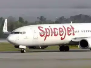 Spicejet Flights: SpiceJet begins flight services from Manohar ...