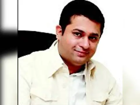 Manav Garg's Instagram, Twitter & Facebook on IDCrawl