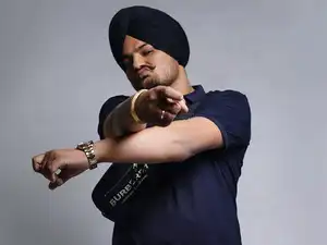 Sunny Malton remembers the late Sidhu Moose Wala and claims to see him ...