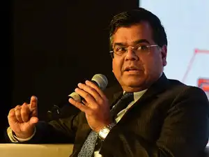 somanathan: ET Policy Change Agent: TV Somanathan- Nothing’s off Budget ...